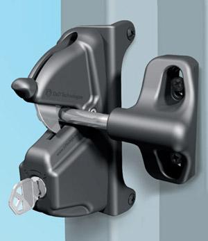 D&D Technologies Deluxe Lock Latch Keyed Alike - Deluxe Lock Latch ...